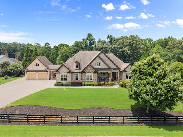 House with pool