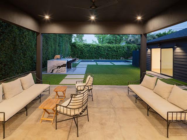 House with pool