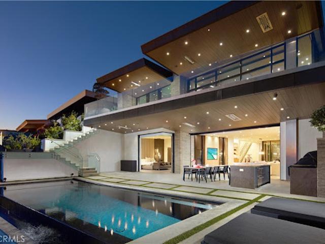 House with pool