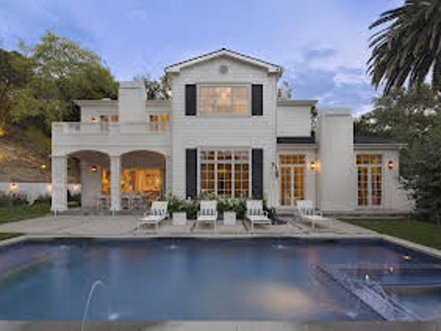 House with Pool