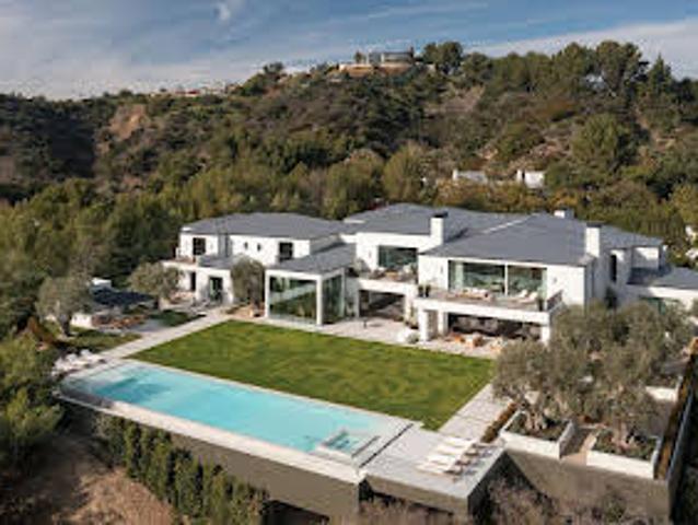 House with Pool