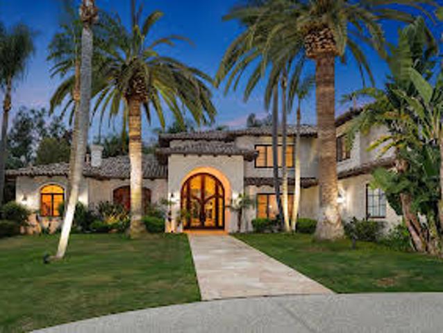 House with Pool