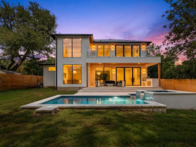 House with pool