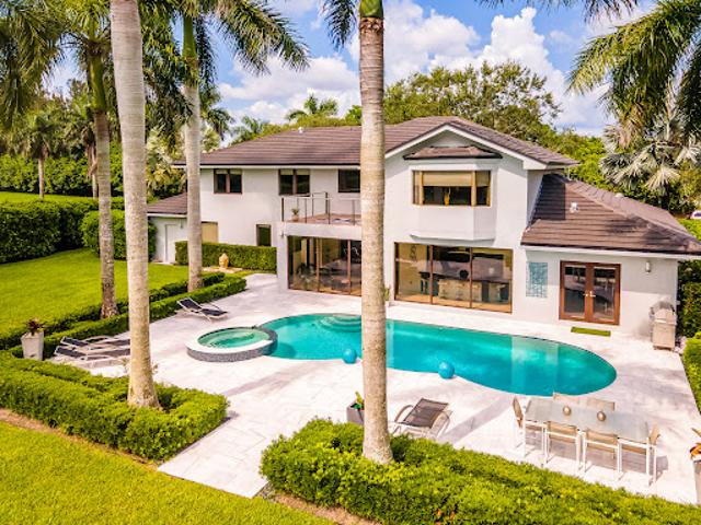 House with pool