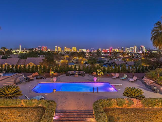 House with pool