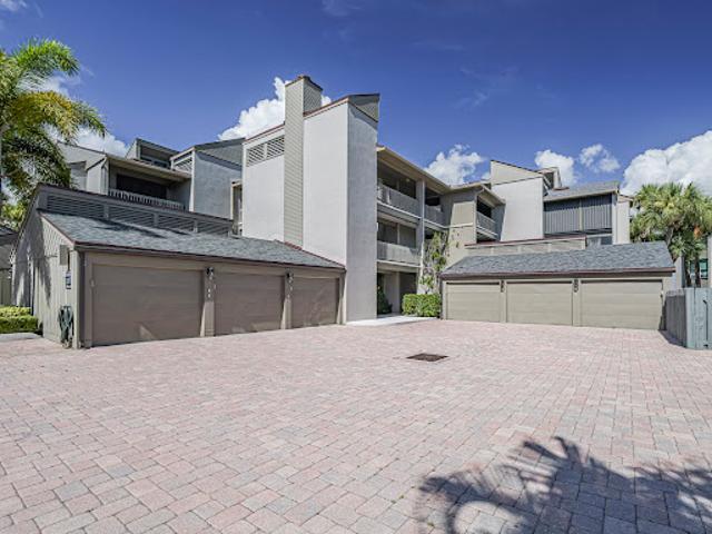 House with pool
