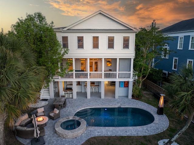 House with pool
