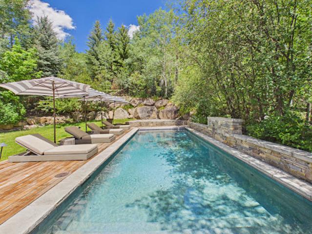 House with pool