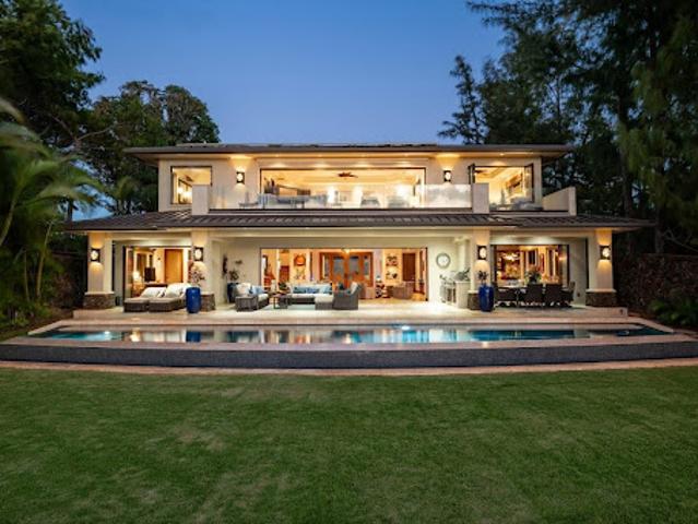 House with pool