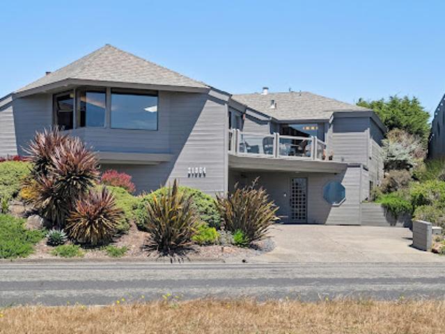 House with pool