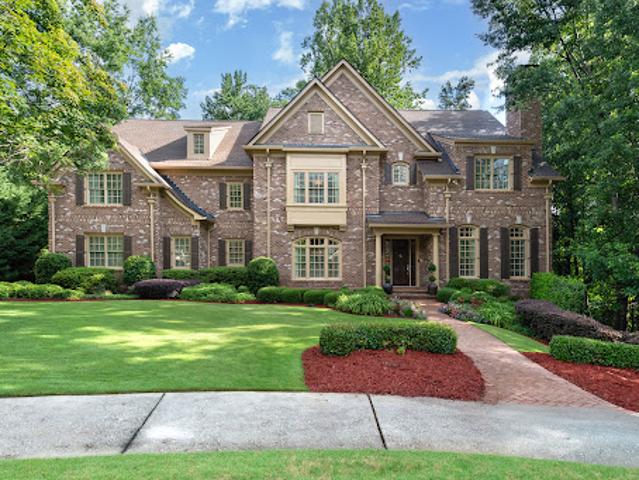 House with pool