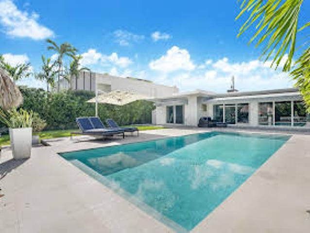 House with Pool
