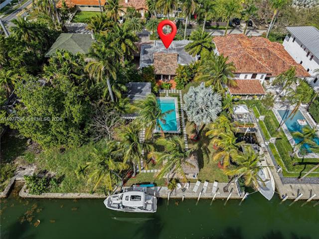 House with pool