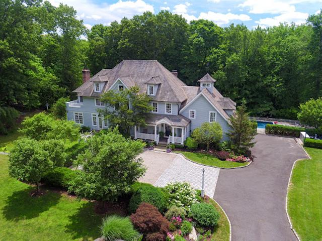 House with pool
