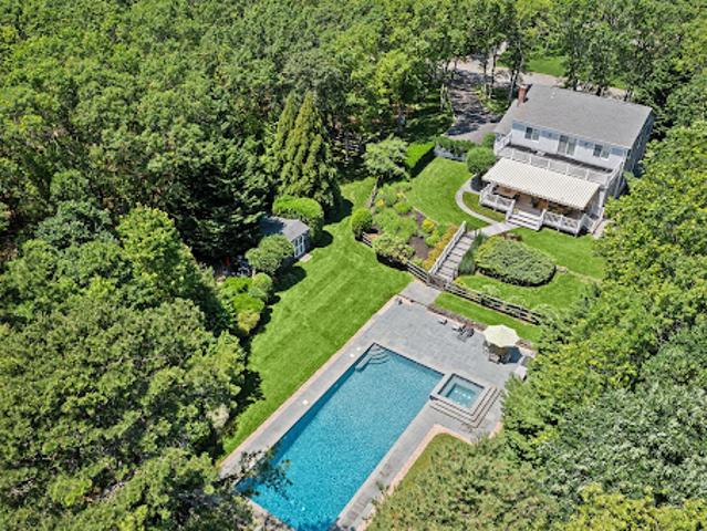 House with pool