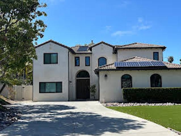 House with Pool