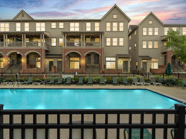House with pool