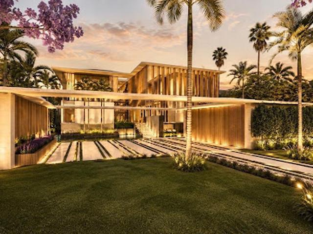 House with pool