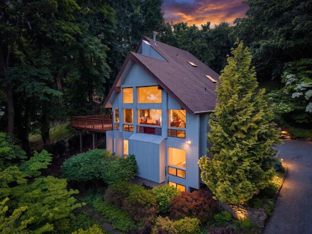 House with pool
