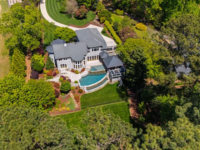 House with pool