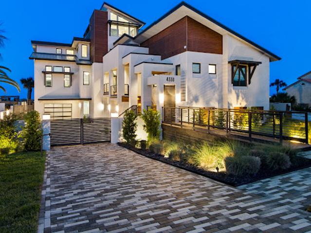 House with pool