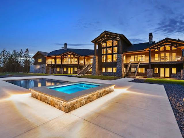 House with pool