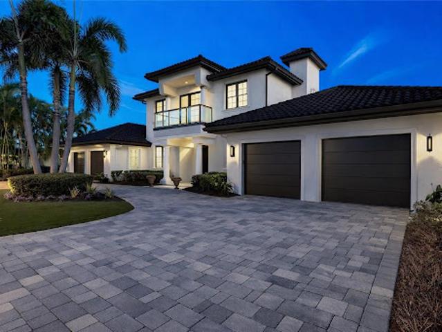 House with pool
