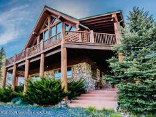 House with pool