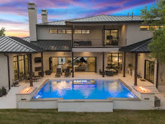 House with Pool