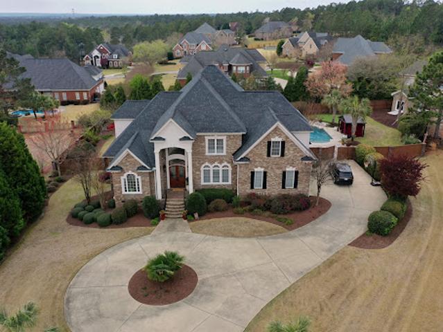 House with pool