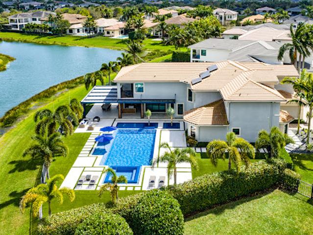 House with pool