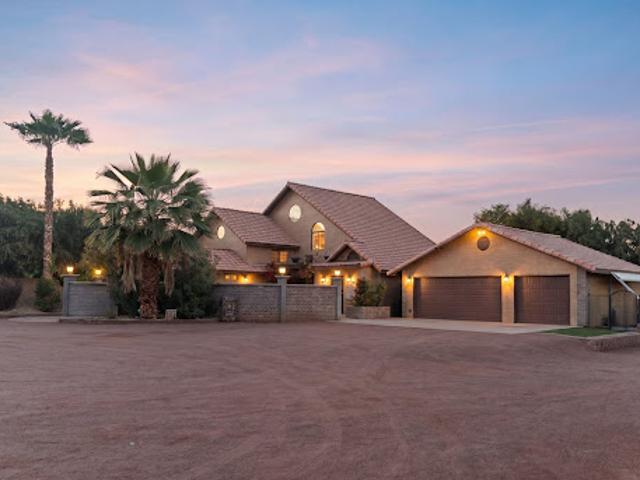 House with pool