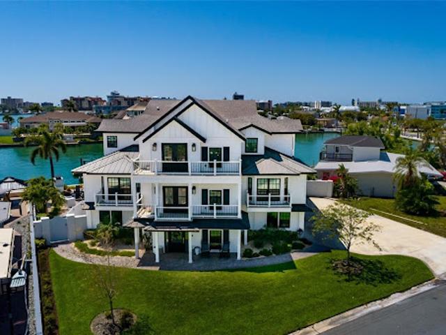 House with pool