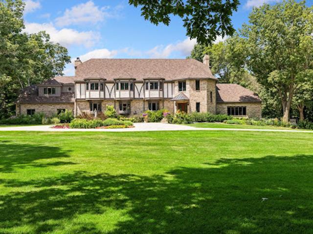 House with pool