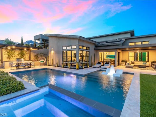 House with pool
