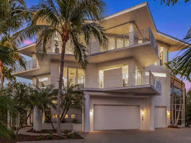 House with pool