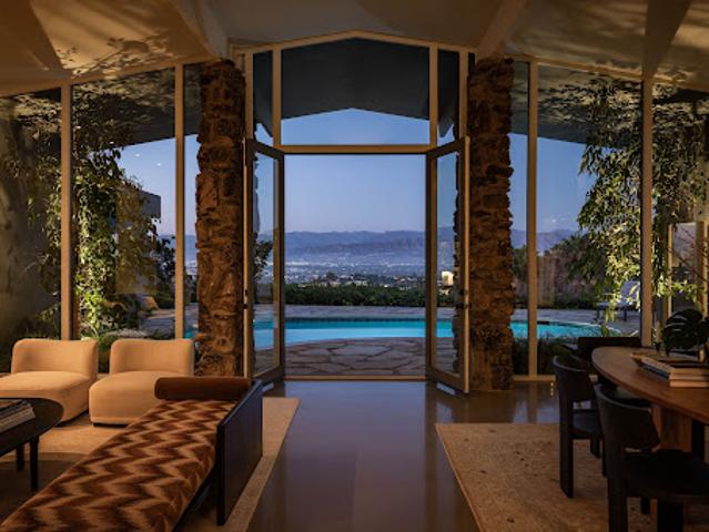 House with pool