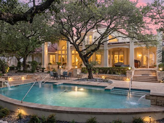House with pool