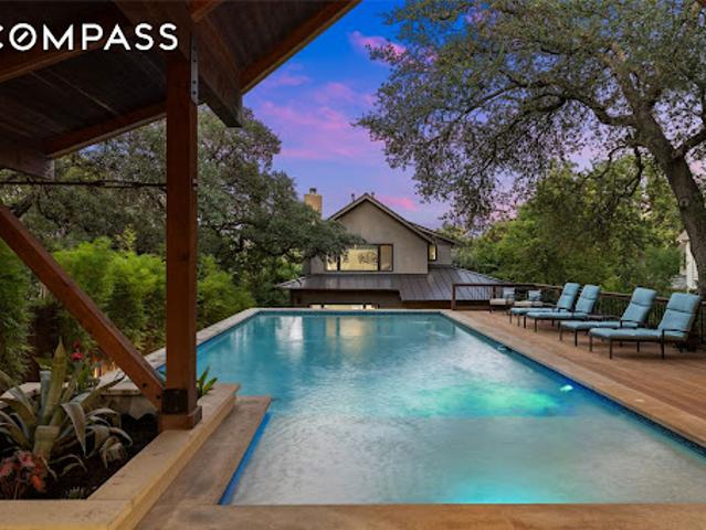 House with pool