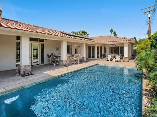 House with pool