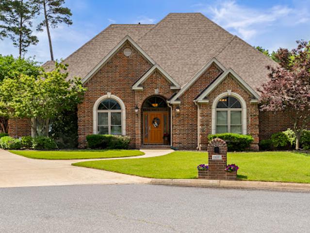 House with pool