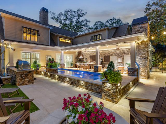 House with pool
