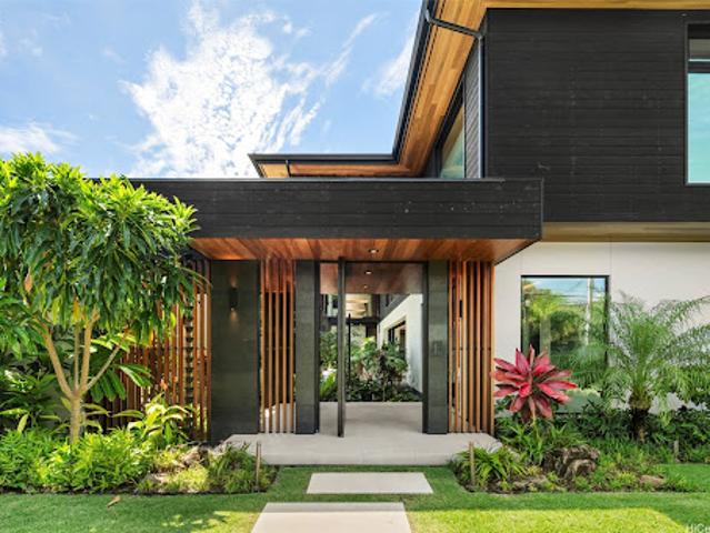 House with pool