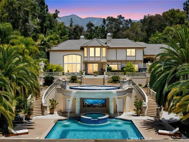 House with pool