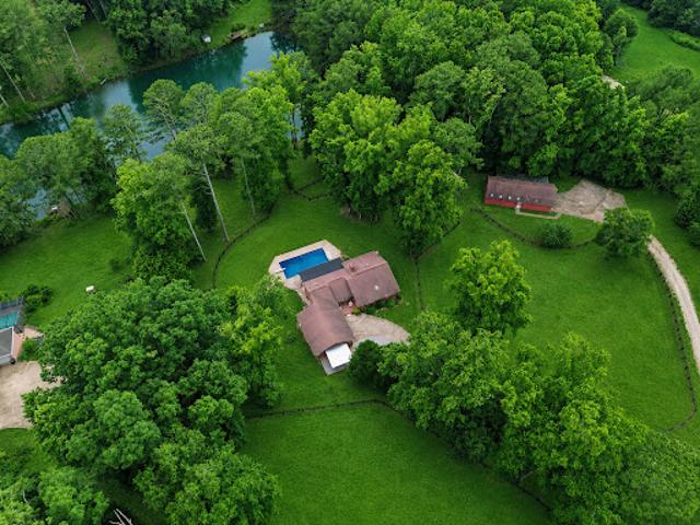 House with pool