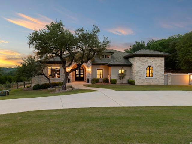 House with pool