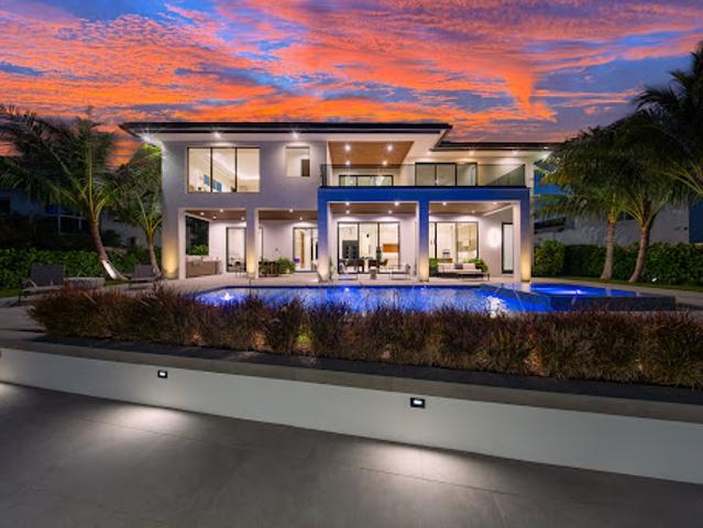 House with pool