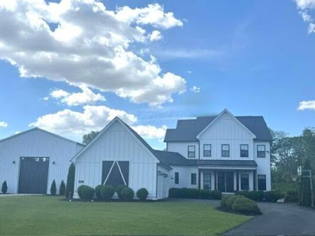 House with pool