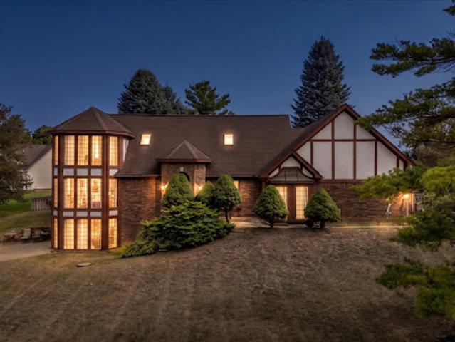 House with pool
