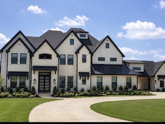 House with pool